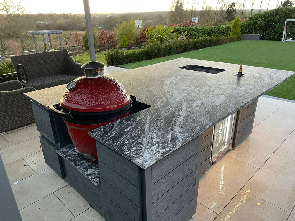 Bespoke and Modular Outdoor Kitchens handbuilt in the UK