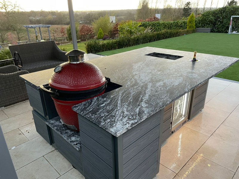 Bespoke and Modular Outdoor Kitchens handbuilt in the UK